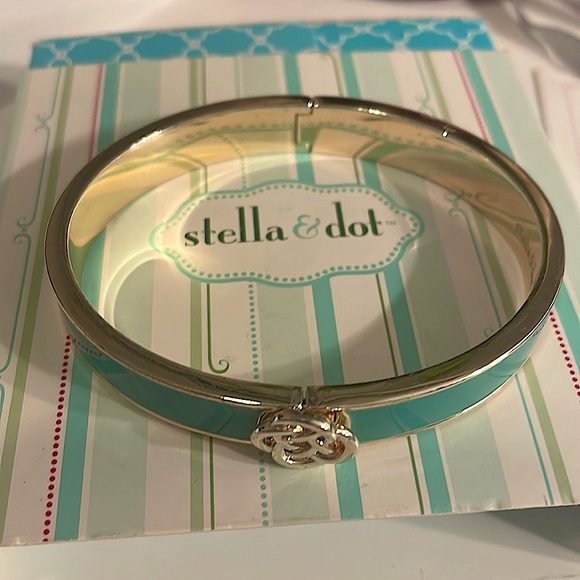 Stella & Dot | Jewelry | Stella Dot Turquoise Enamel Hinge Bangle ...